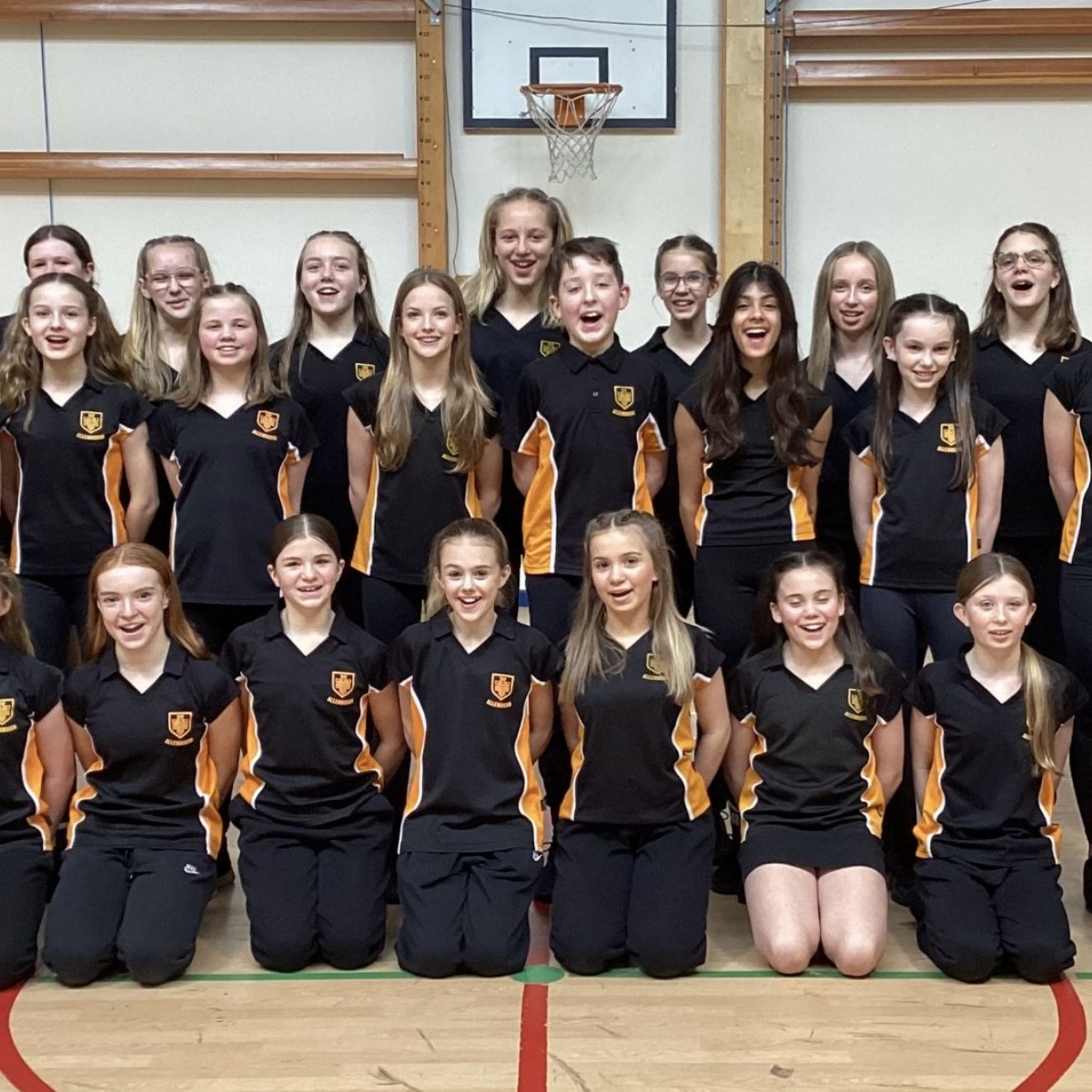 Allenbourn Middle School - Dance Live!